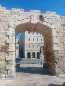 Haim Otsarya speaks about the Israel Prayer tower in Jerusalem . - CFI ...